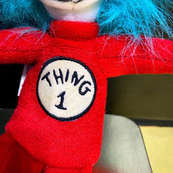 Dr. Seuss | Toys | Dr Seuss Cat In The Hat Universal Studios Thing ...